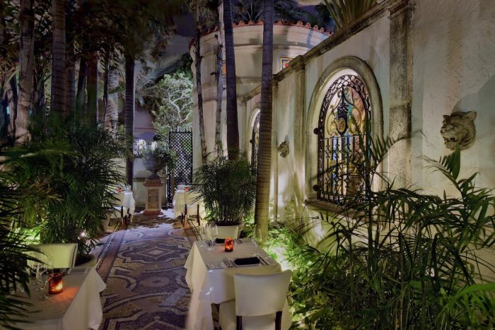 The Villa Casa Casuarina - The Former Versace Mansion In Miami