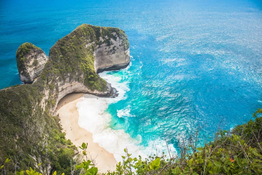 The Most Beautiful Beaches In Indonesia | Mr Hudson